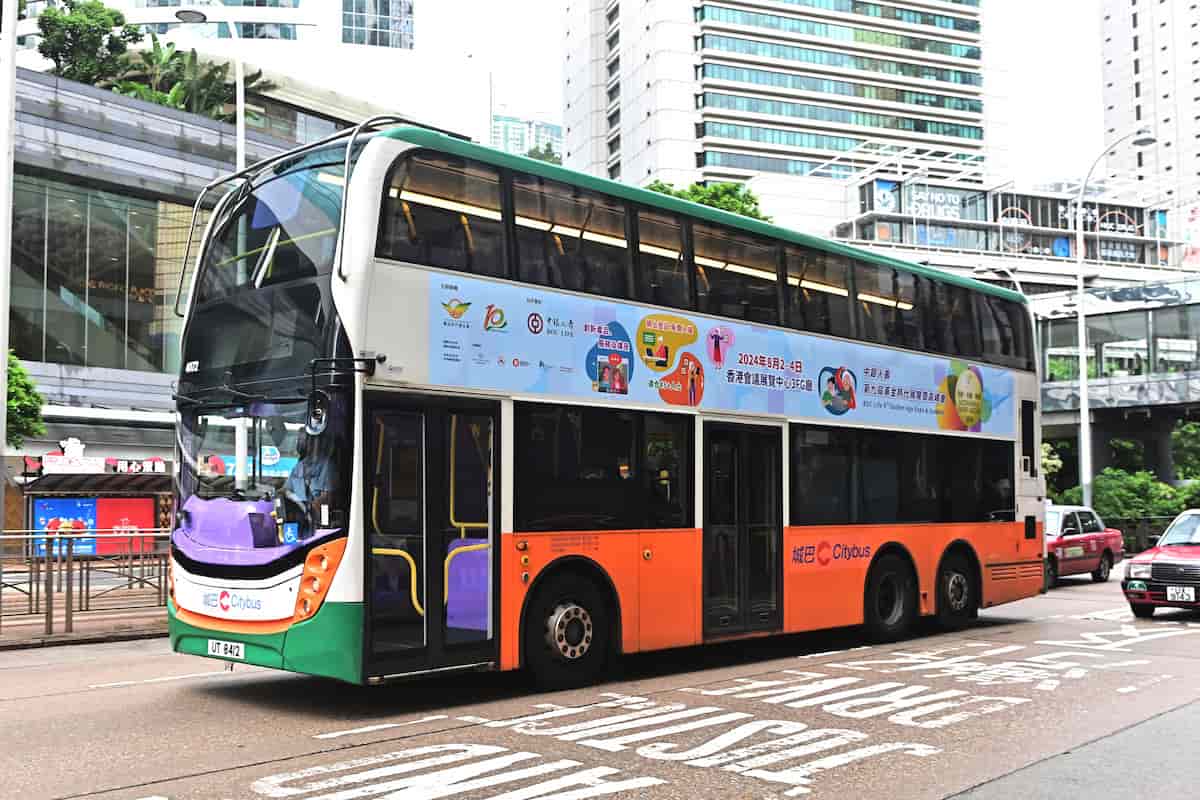 MTR vs Bus Advertising in Hong Kong - Which one is better in 2025?